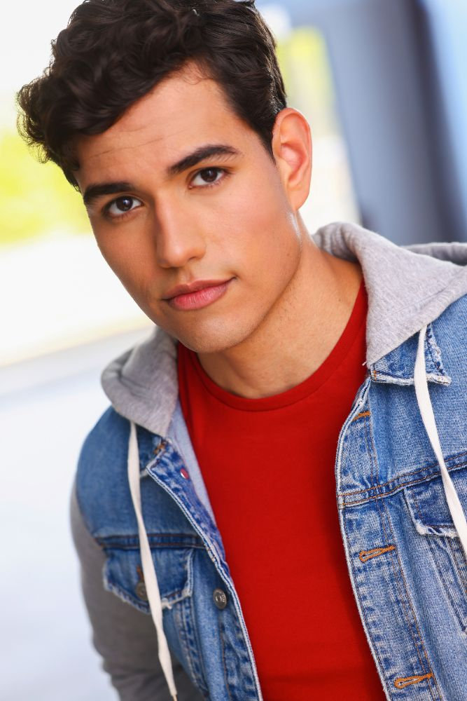 LUCAS HALE | Collier Talent Agency