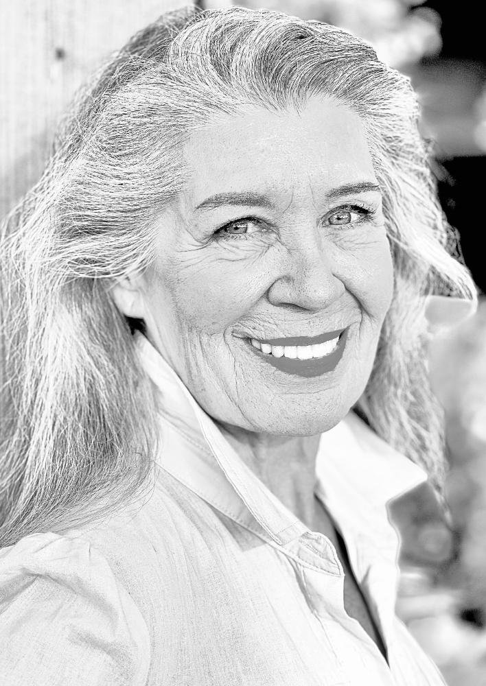 ANNALEE JEFFERIES | Collier Talent Agency