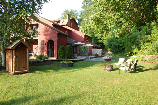 Pet Friendly Inn & Hotel Berkshires | Shaker Mill Inn | United States