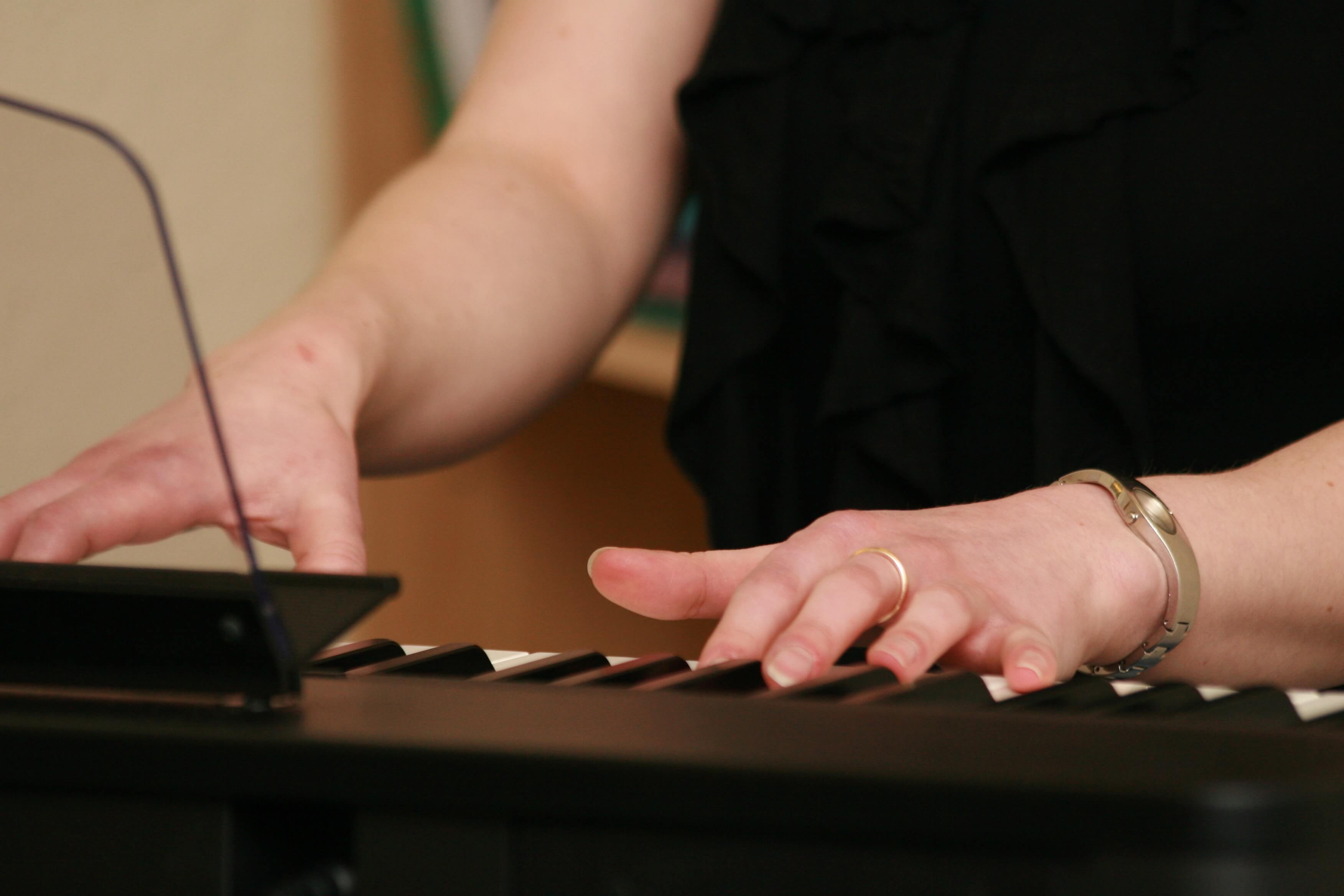 Sing For Smiles Vocal School,Singing Lessons in Edinburgh