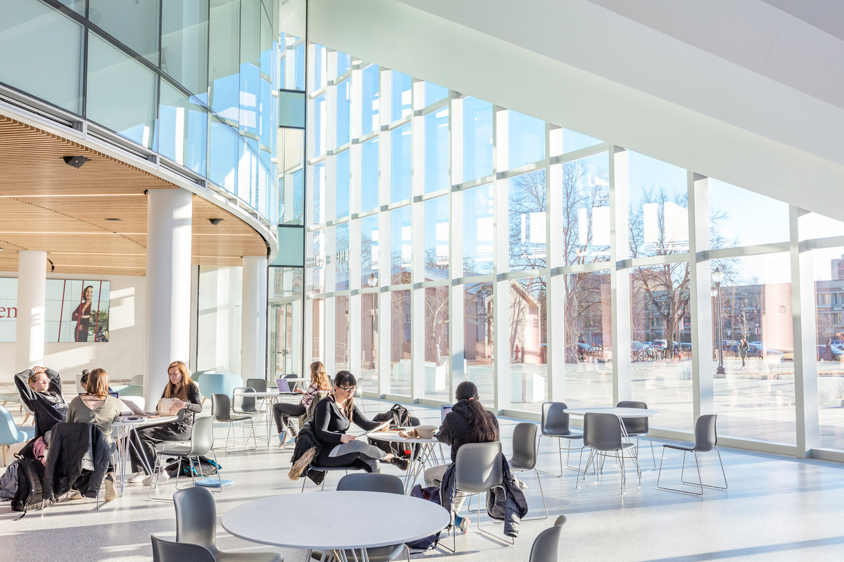 UMass Amherst Isenberg School of Management | LeftField PM