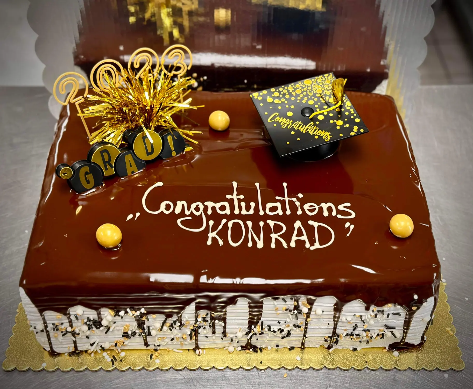 About | Roly Poly Bakery | Fresh bread and authentic Polish food | 587 ...