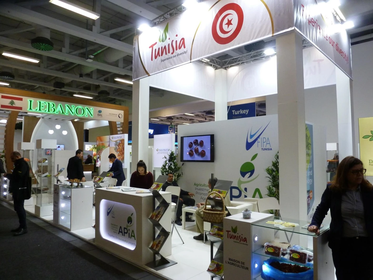Maximize Trade Fair Success with Beautiful & Modern Stands by Our Partner Paneks | Trade ...