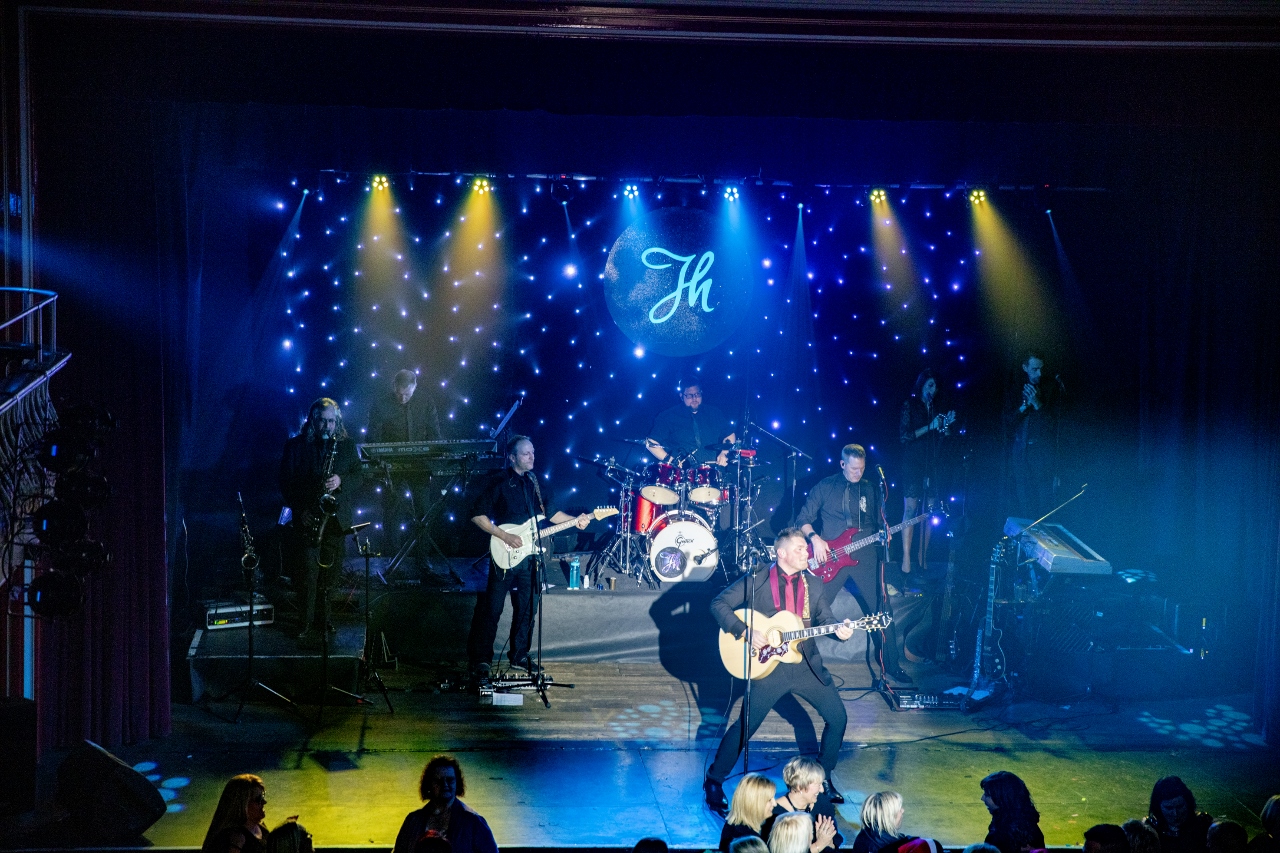 Jordan Hill | United Kingdom | Singer