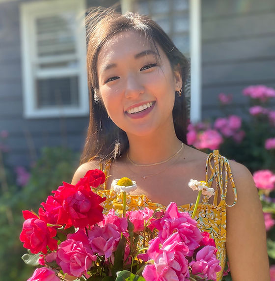 Iris Jiang's Instagram, Twitter & Facebook on IDCrawl