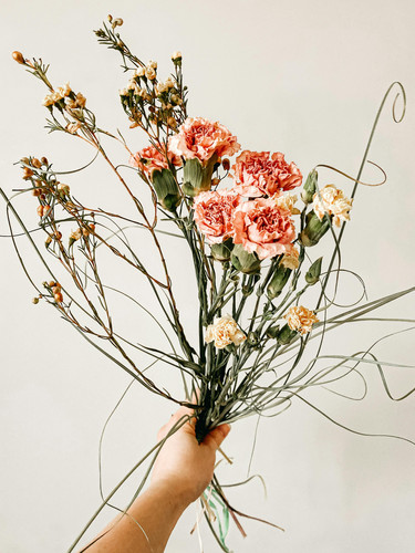 DRY CARNATION BOUQUET | Experienciapenon