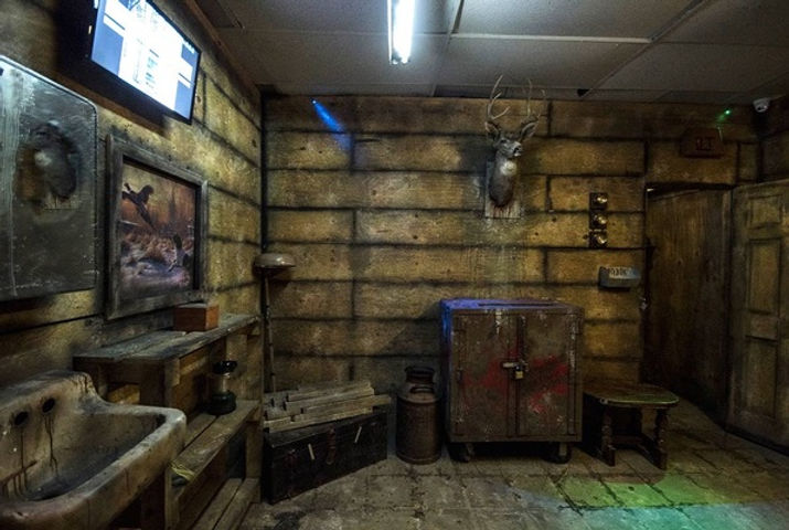 IS LIFE LIKE AN ESCAPE ROOM
