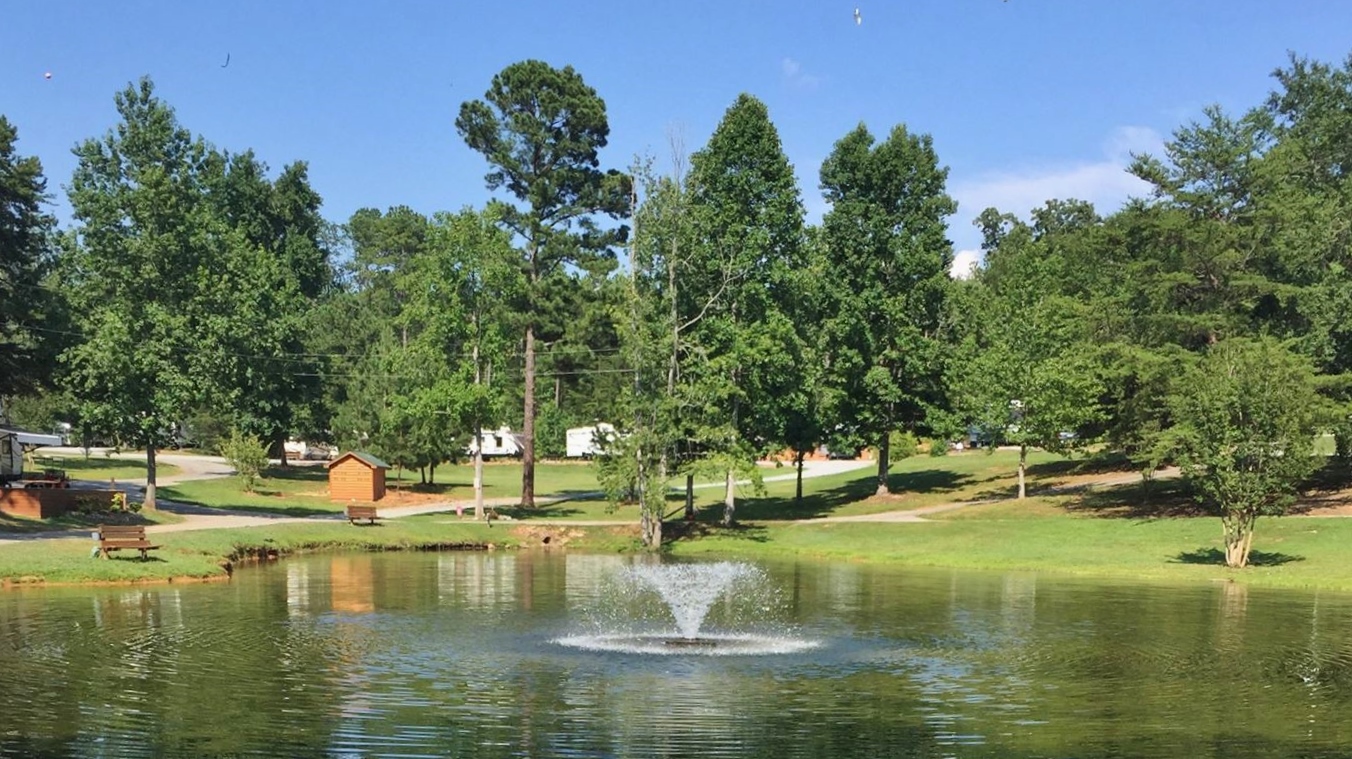 DAILY/WEEKLY | Pine Ridge Campground | United States