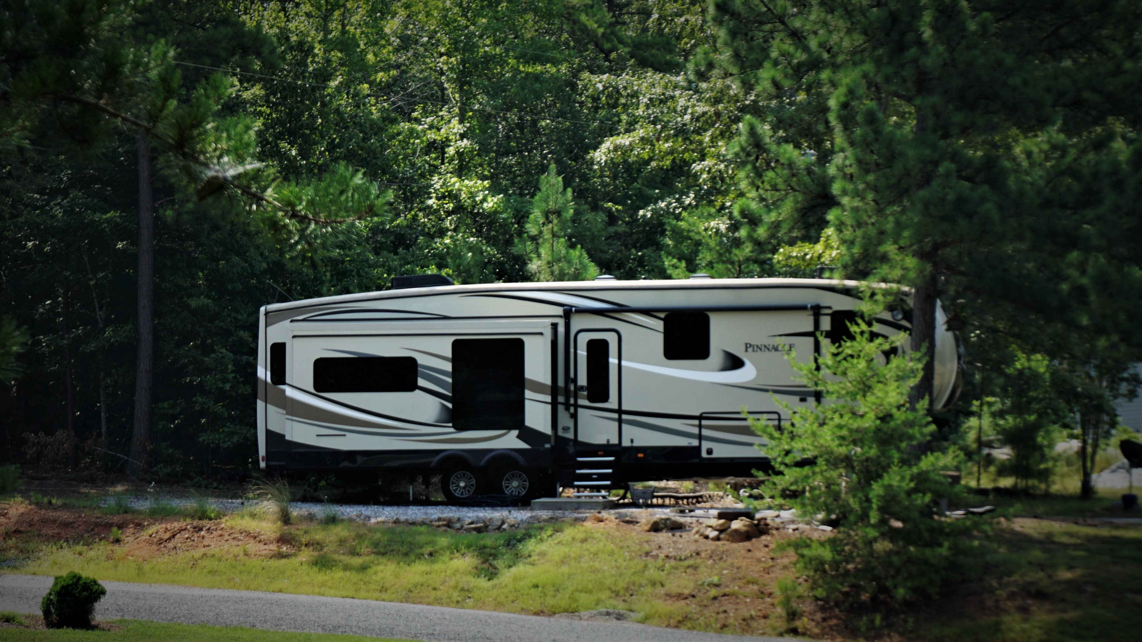 DAILY/WEEKLY | Pine Ridge Campground | United States