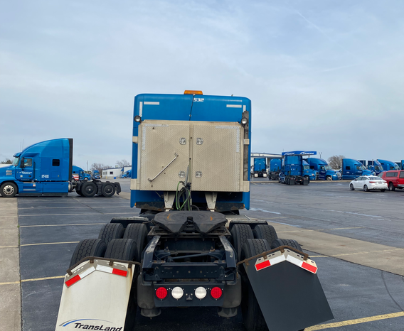 2007 INTERATIONAL 8600 DAYCAB | TransLand Equipment