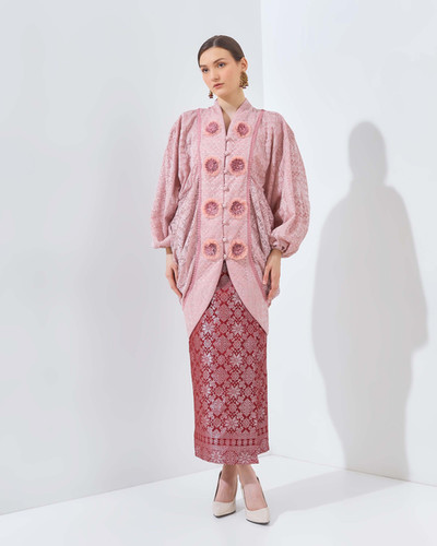 Seroja Bunga Rosegold Kebaya | adriebasuki