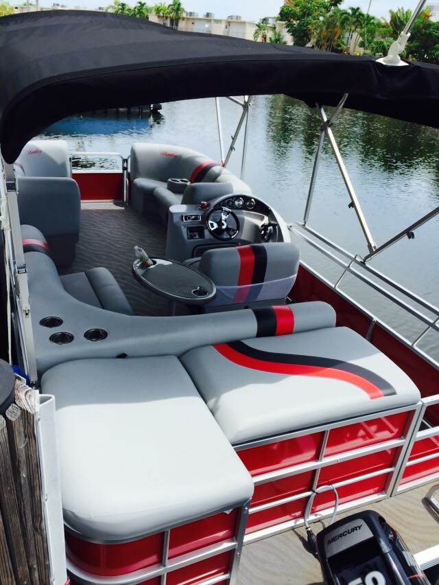 photo boat miami, pontoon, rent a boat miami, hallandale, hollywood