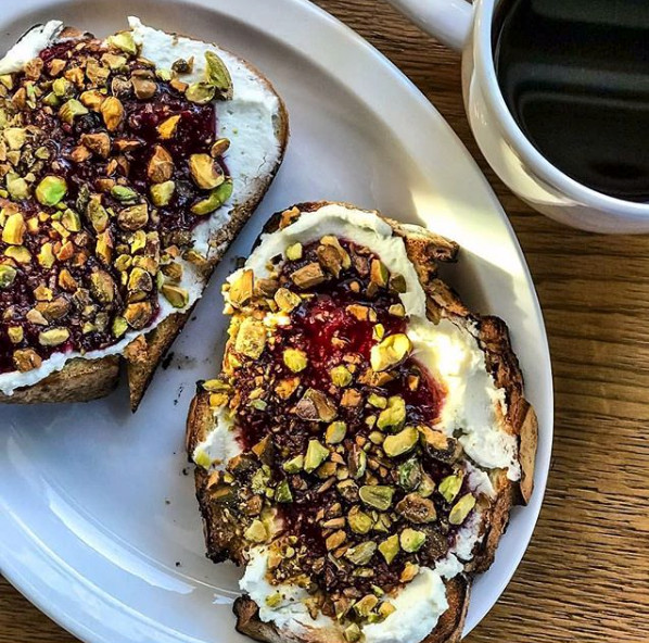 Fullscreen Page | GUS & GREY