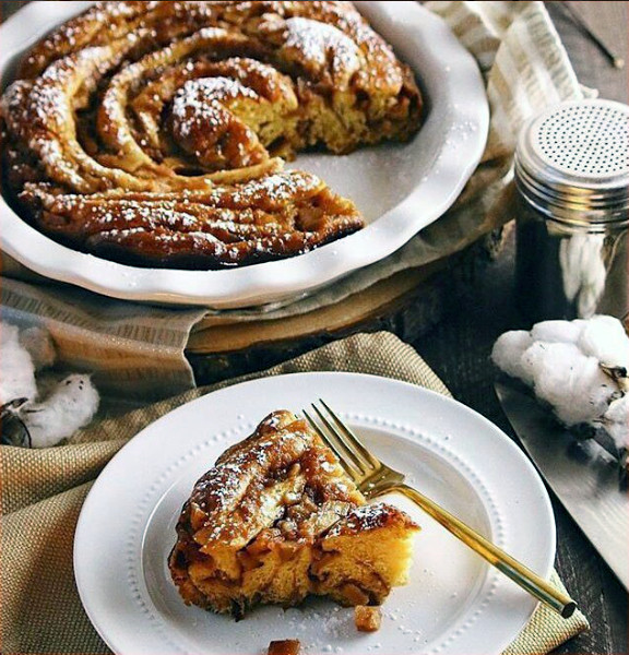 Fullscreen Page | GUS & GREY