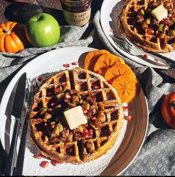 Fullscreen Page | GUS & GREY