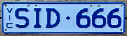 Victoria Slimline - 666 | Plate Barn