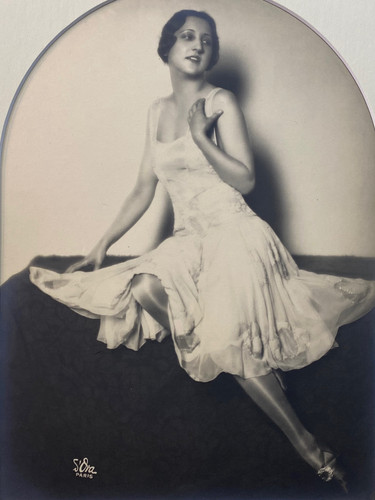 Dora Duby by Madame D'Ora circa 1926 | La Valise Arlésienne