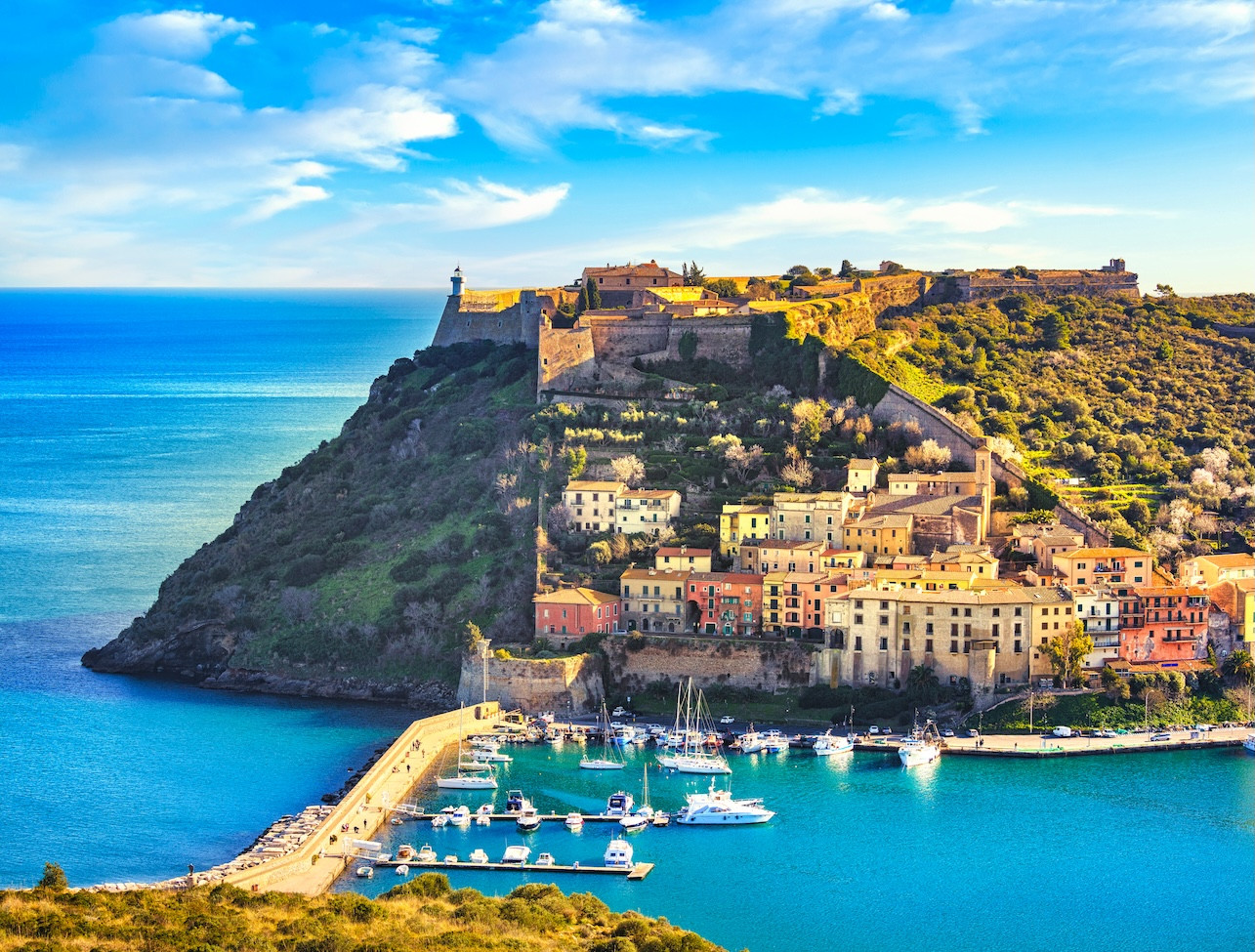 Top 5 Luxury Travel Destinations to Visit in 2025
