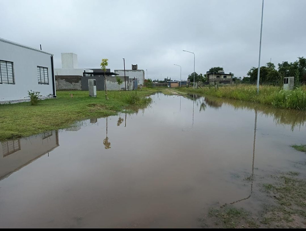 “Nos dicen que no somos de Río Cuarto”: la bronca de vecinos de barrio ...