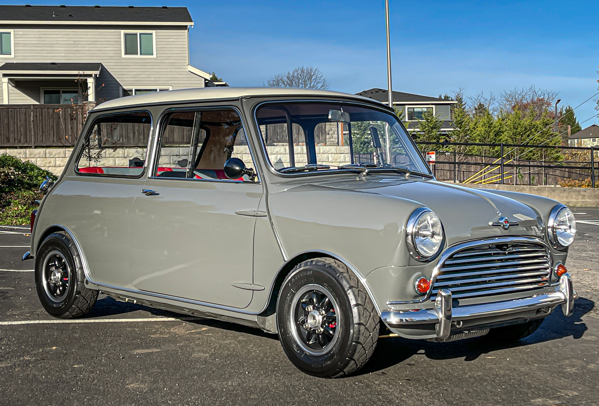 Chris's '64 Morris Cooper S
