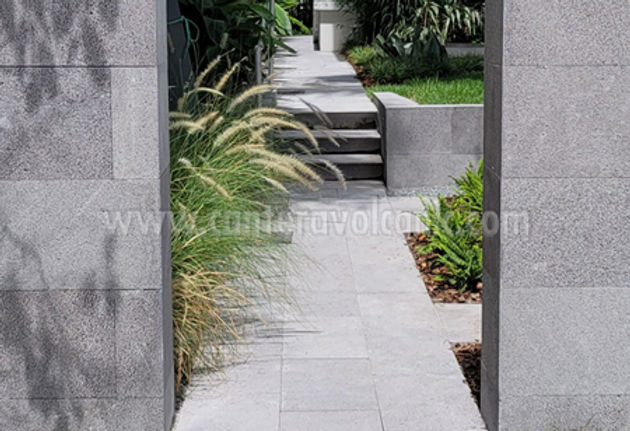 Best Tips for Choosing the Perfect Outdoor Tiles for Patio