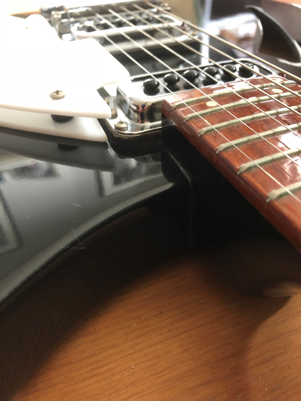 1985 Rickenbacker 330 Jet-glo | Johnny Marr | God's Own Guitars