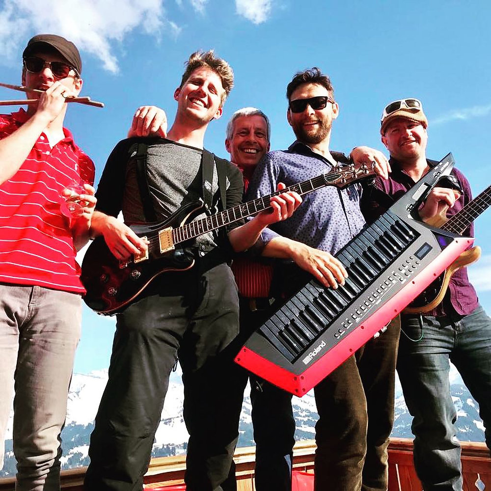 Trending - "Roaming" Bands for events