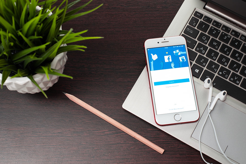 How to Guide: The Basics on How to Use Facebook