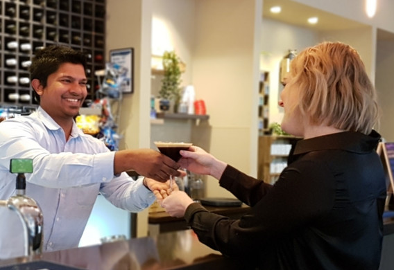 ibis Kitchen Restaurant & Bar | ibisglenwaverley