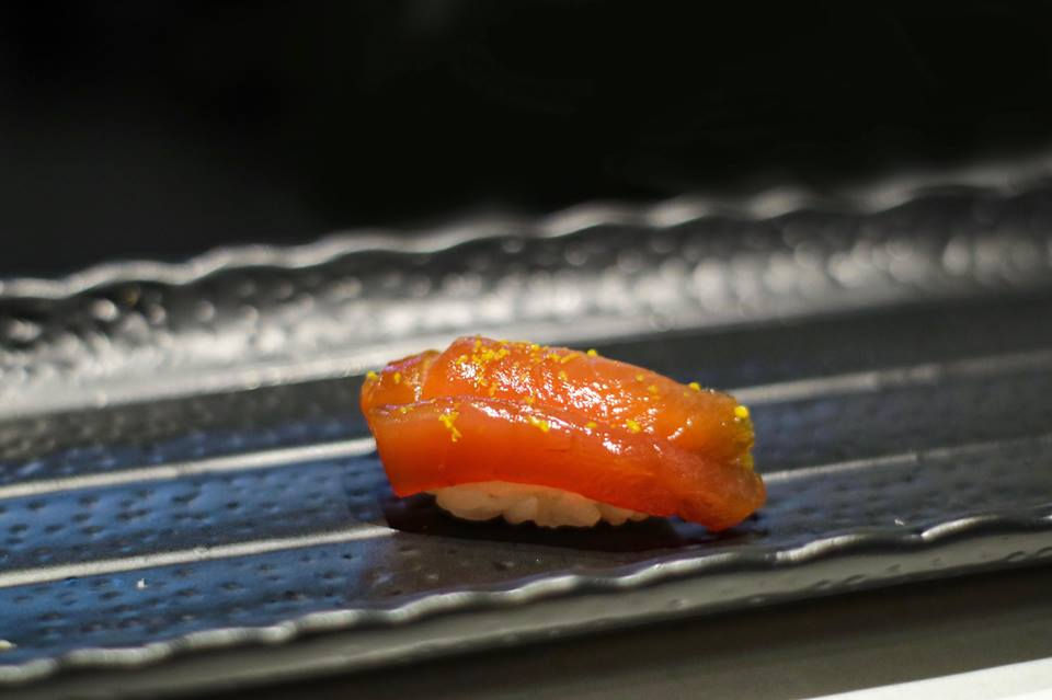 I tried Cod Fish Sperm Sushi for the first time!