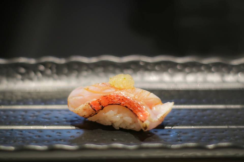 I tried Cod Fish Sperm Sushi for the first time!