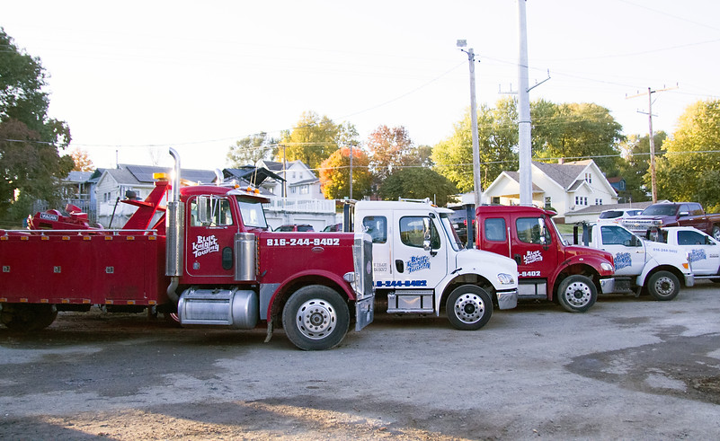 Towing Services | Blue Knight Towing | Saint Joseph