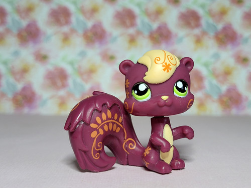 LPS Squirrel #1233 (Postcard) | MyushoppyLPS