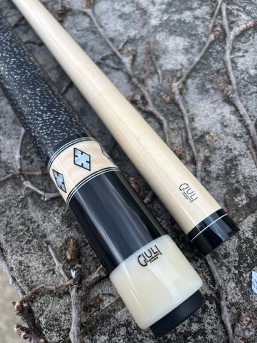 Model CG203B- 4 Point Giuli Custom Pool Cue w/ mother of pearl inlays ...