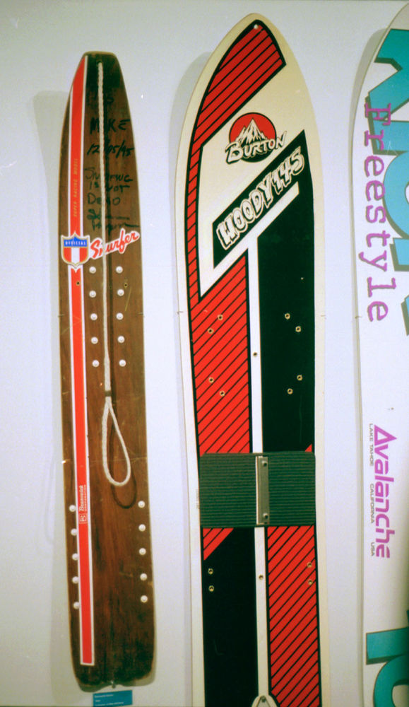 BRIEF/STORY SNOWBOARDING