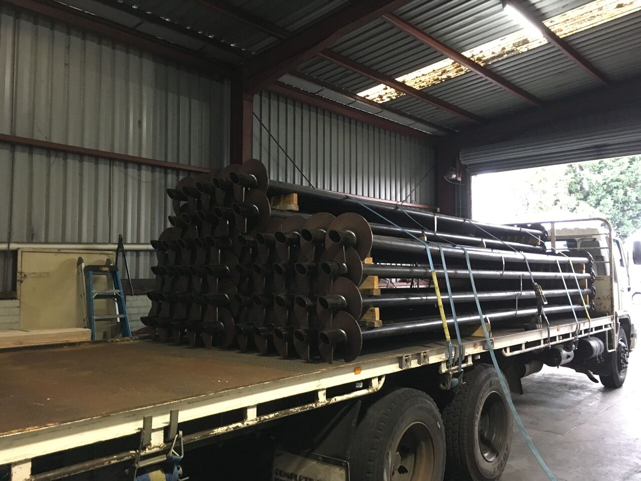 INDUSTRIAL STEEL FABRICATORS | SCREW PILE MANUFACTURING | MELBOURNE