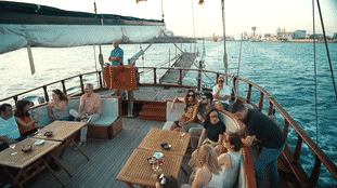 Team Building en Catamarán: Navegando Hacia un Equipo Más Unido