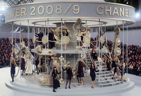 Qué es y como organizar un showroom