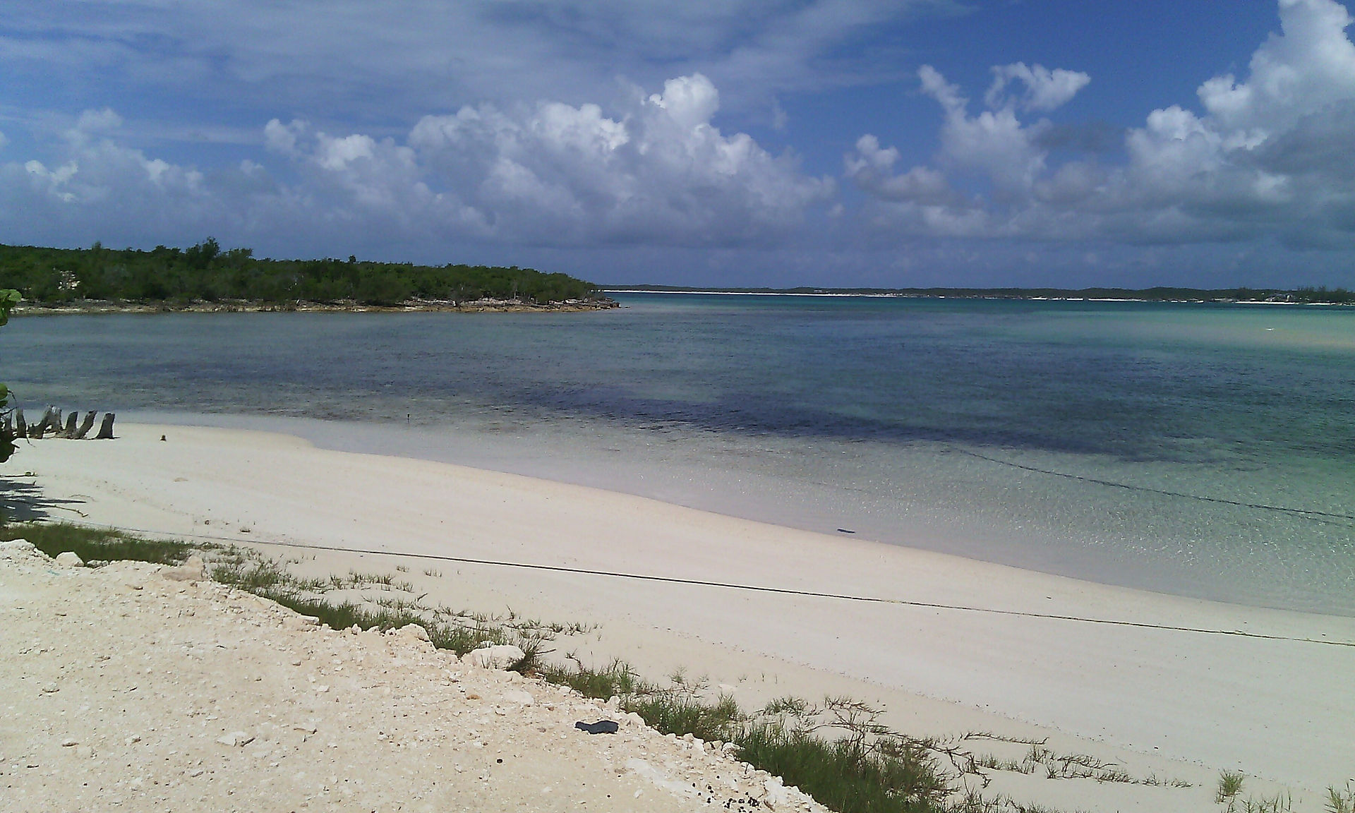 da Pink Chicken Beach Bar Cat Island, Bahamas