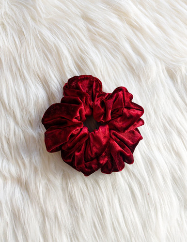 Red Velvet Scrunchie | missvivienne