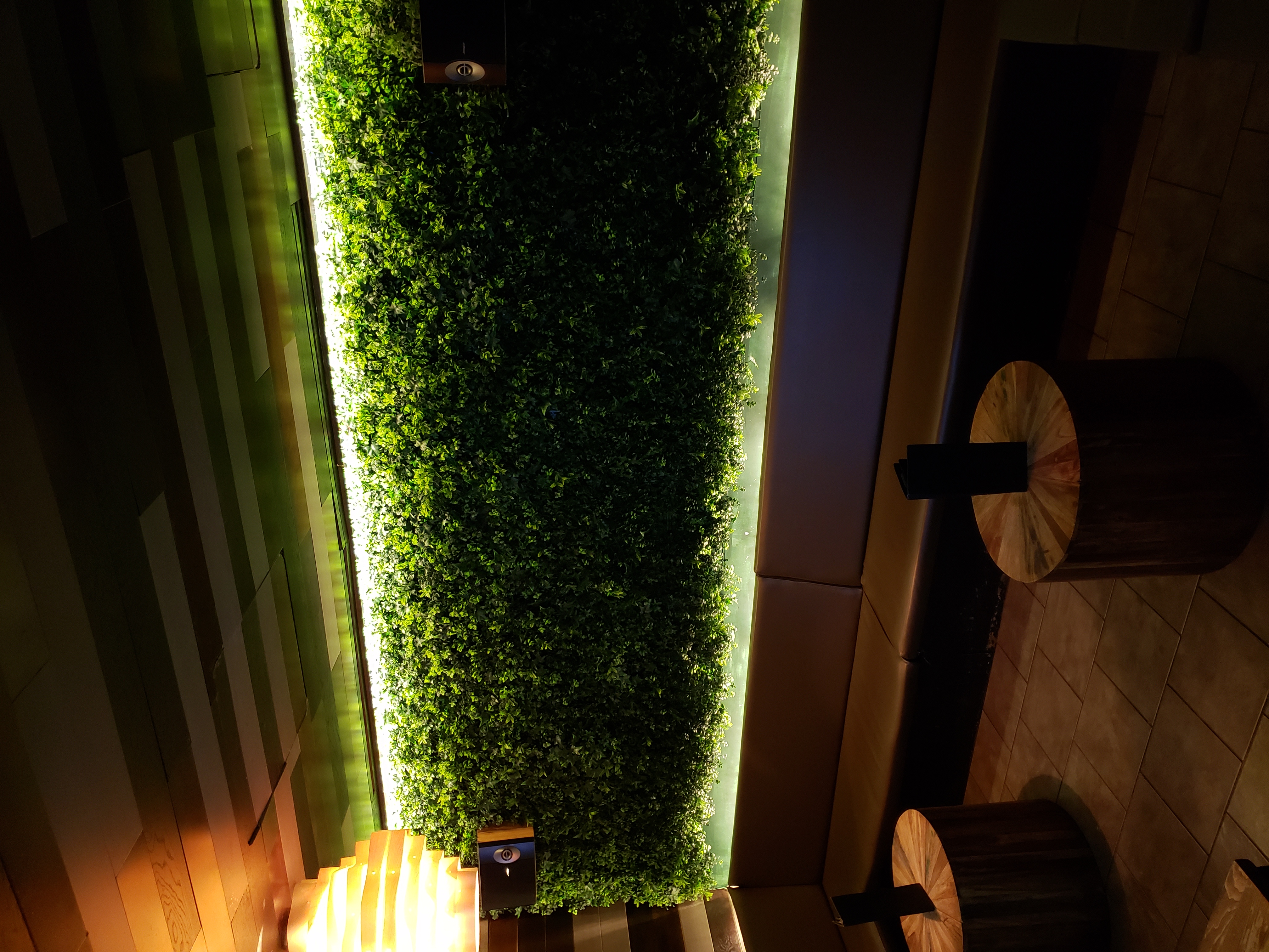 KARAOKE SHOUT | ROOMS