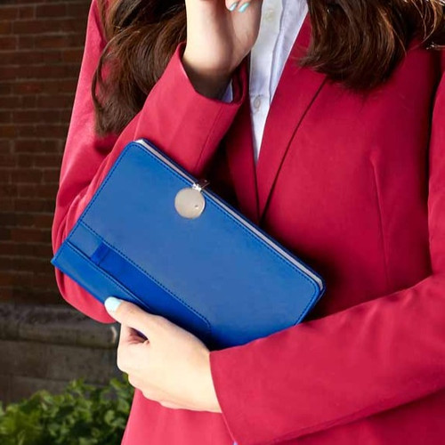 LIBRETA ESVA | Zegno