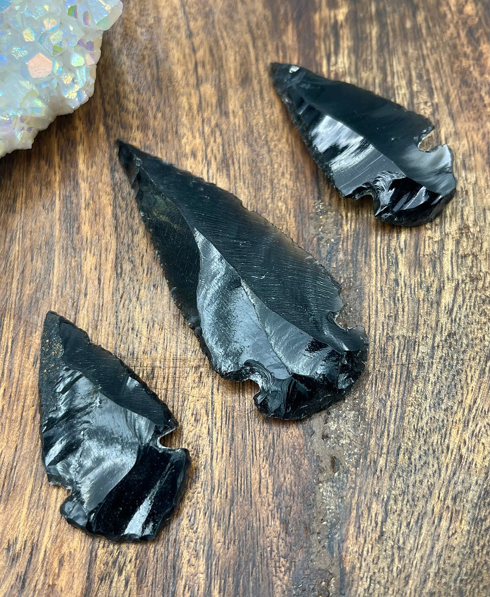 Obsidian Arrow Head 🖤 | White Feather Room