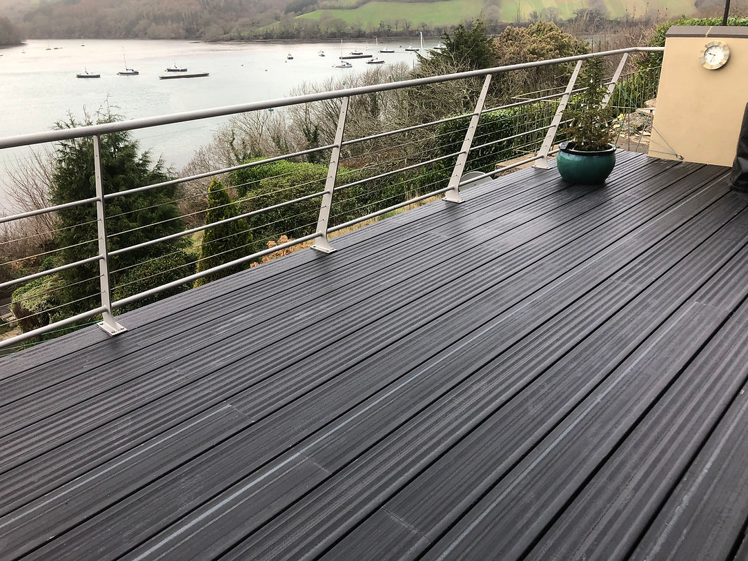 Tilon UK Limited | recycled scaffolding boards and barriers