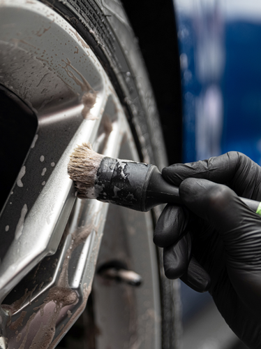 ZeroZero Car Care |Car tinting |Car Polish |Ceramic Coating |Sharjah-UAE