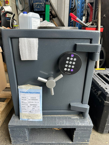 Insafe Grade 3 Model 15 Electronic Locking | Outsafe