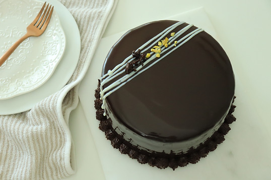 Chocolate Indulgence Cake | bakewithlove