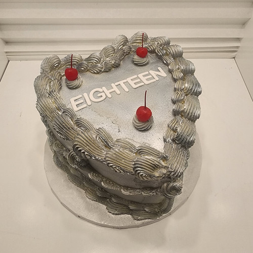 Silver Heart Cake | Cindyrella Cakes