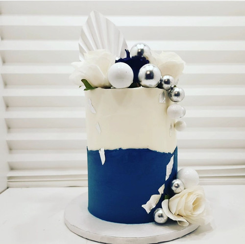2 Tone Cake | Cindyrella Cakes