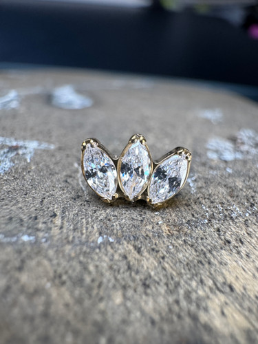 Tri-gem marquise attachment (Titanium Gold) | ONE FIVE Tattoo